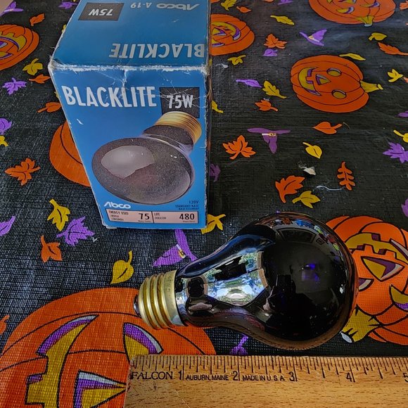 ABCO Blacklite | Holiday | Vintage Abco Blacklite 75w 2v Halloween ...